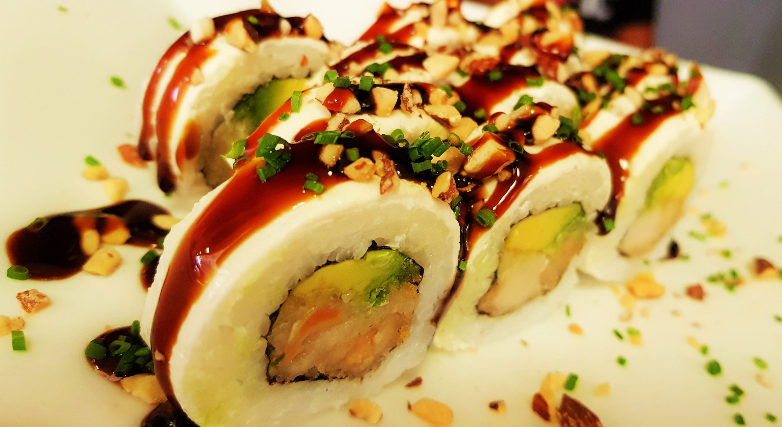 Chess tori tropical (10 cortes) - Sushi Delivery Mister Panko